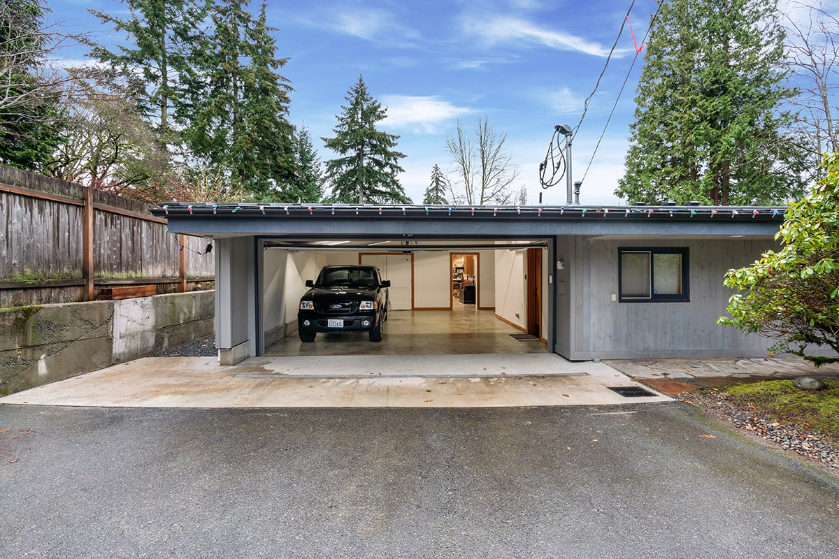 Custom Home Addition: A Woodworking Shop Case Study