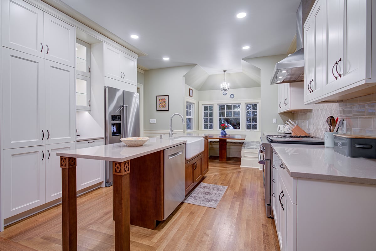 What to Know About Kitchen Island Spacing Requirements | Better Builders