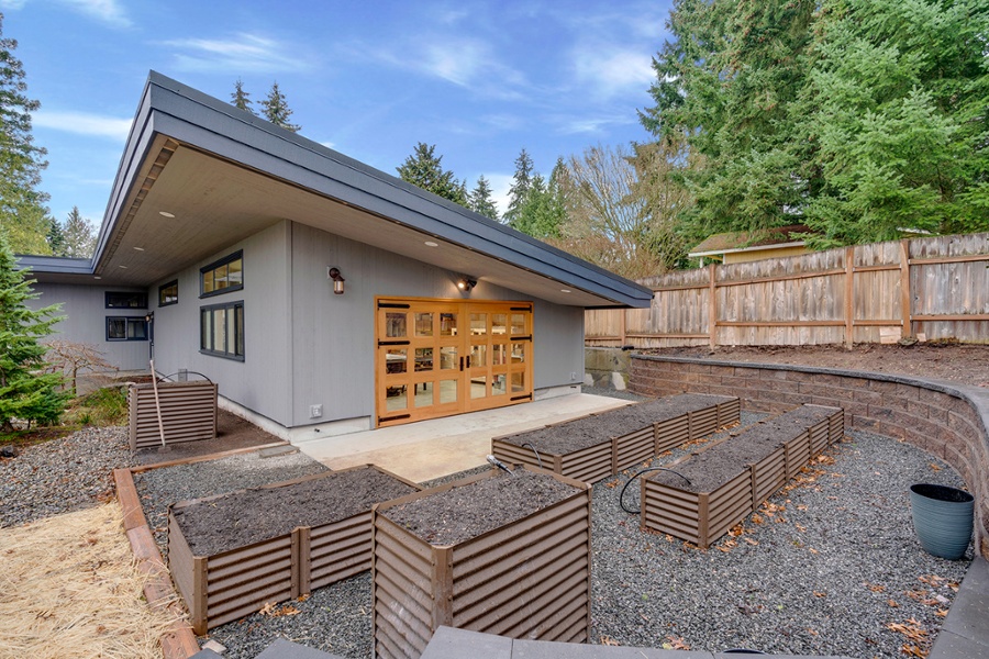 Coastal Building Materials for Salt Water | Better Builders